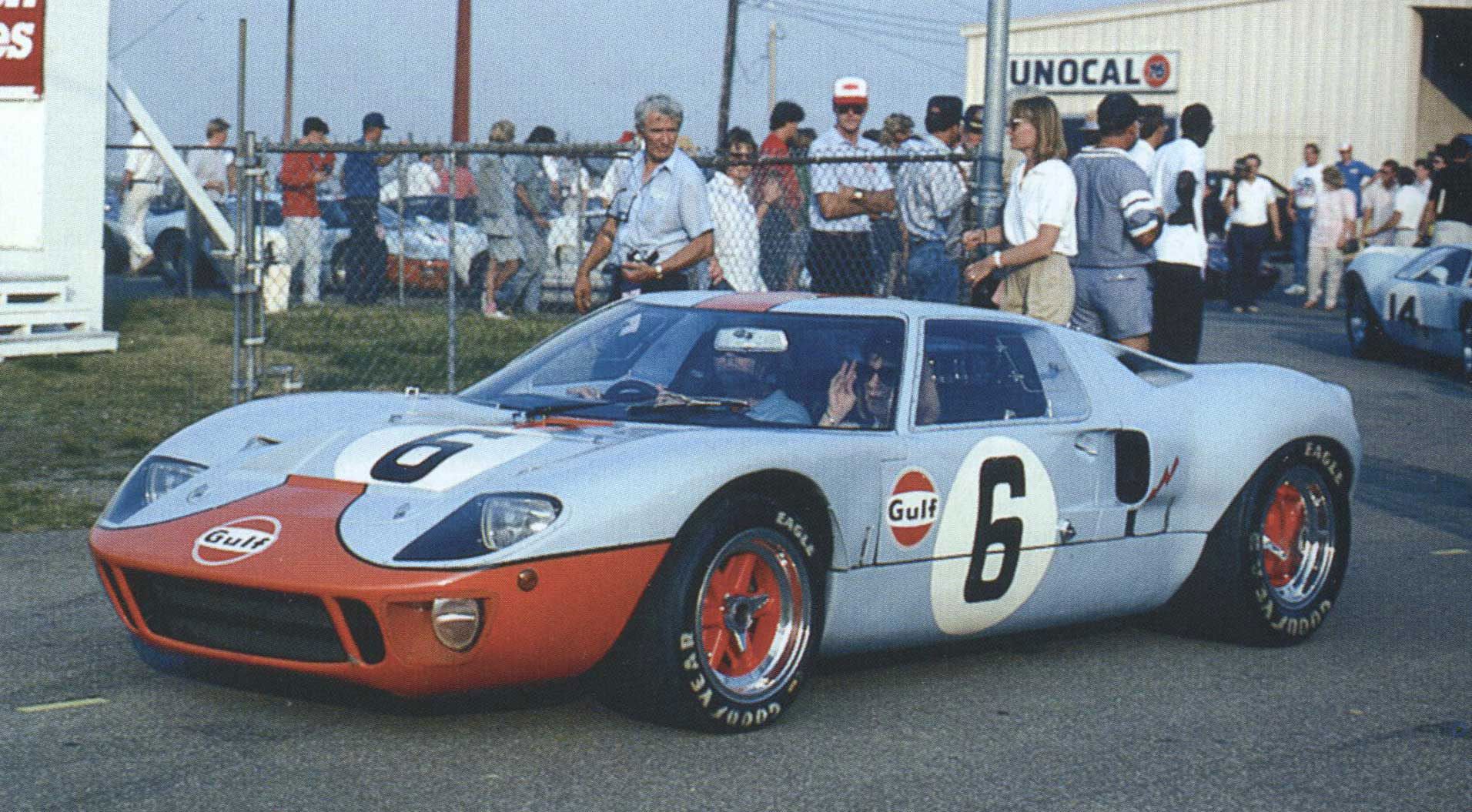 1968-Ford-GT40-Gulf-Oil-01-1 - Sage Titanium Bicycles